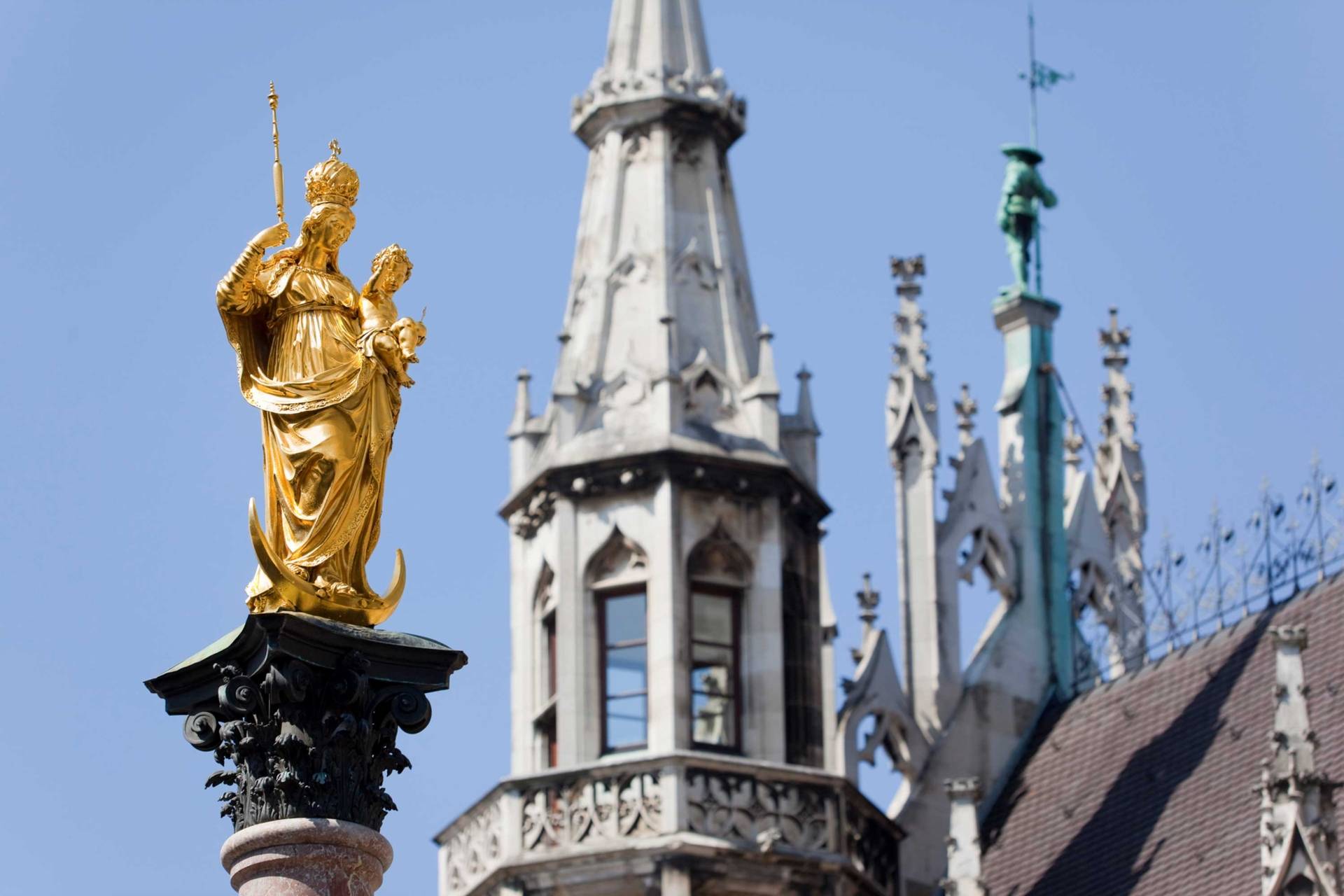 Marienplatz: the heart of the city | simply Munich