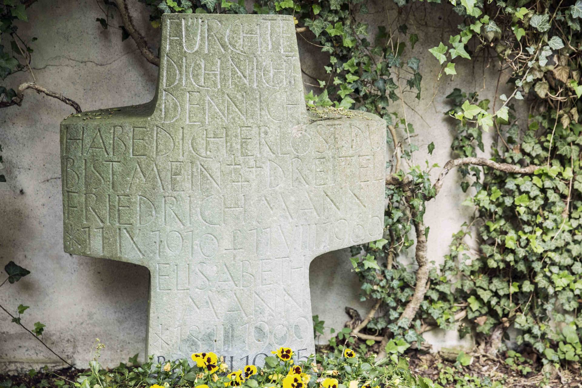 Cemeteries | simply Munich