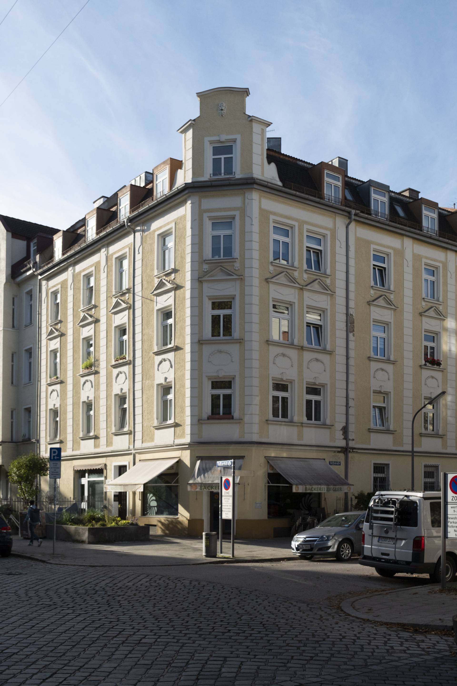 Volkartstrasse 5 80634 Munchen